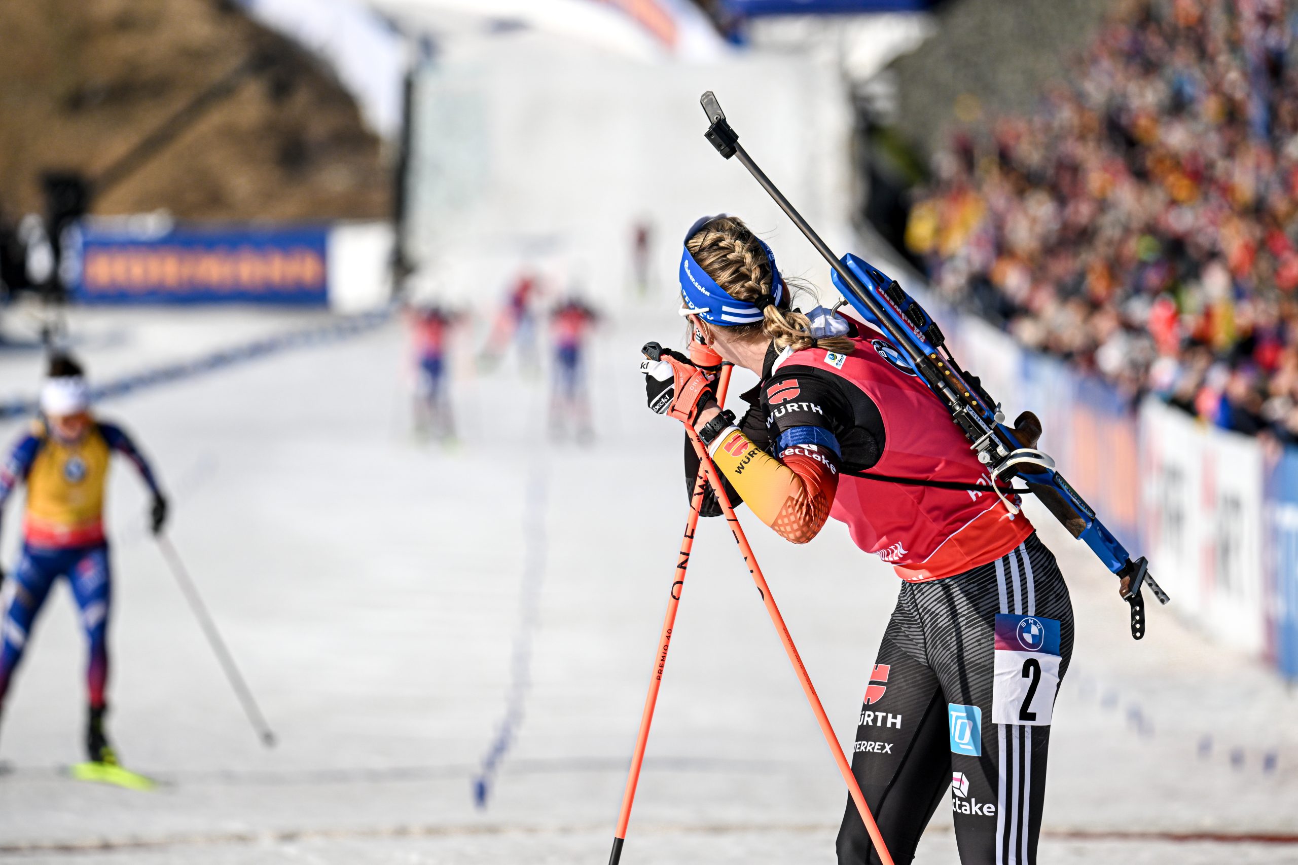Les moments qui changent la course : l'imprévisibilité du biathlon ...